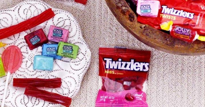 Jolly Rancher & Twizzlers Candy Variety Pack, Fun Size, 165 Pieces ...